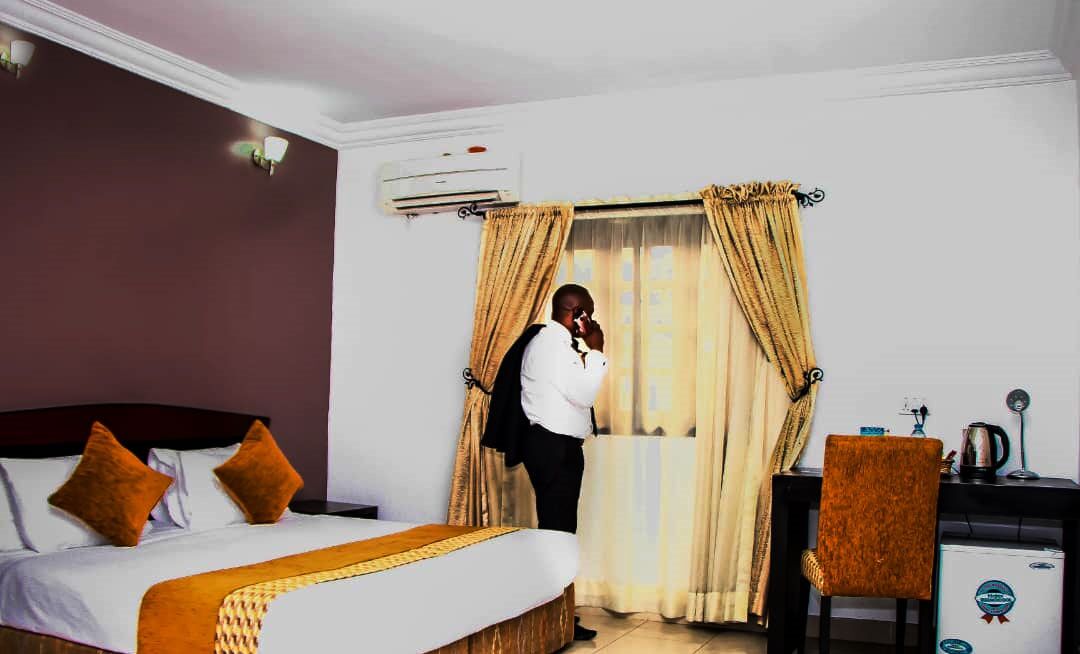 Welcome to Suru Express Hotels | Ikeja, Surulere, Ikorodu